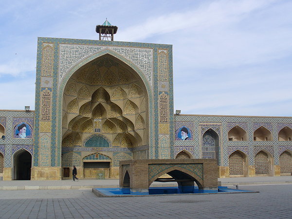 Die Dschame-Moschee von Isfahan – die größte Moschee im Iran ...