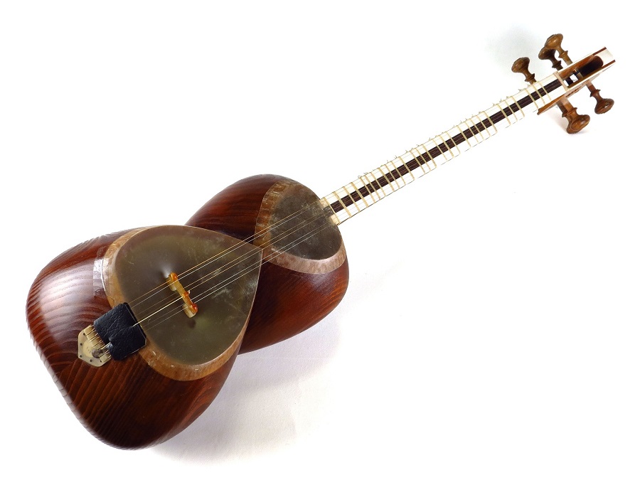 Die Tar in der Iranischer Musik - IranKultur - Iran | Kultur | Reisen