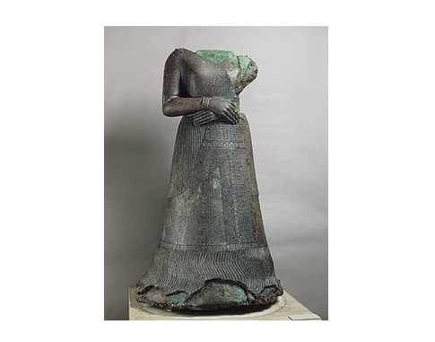 Statue Of Queen Napir Asu