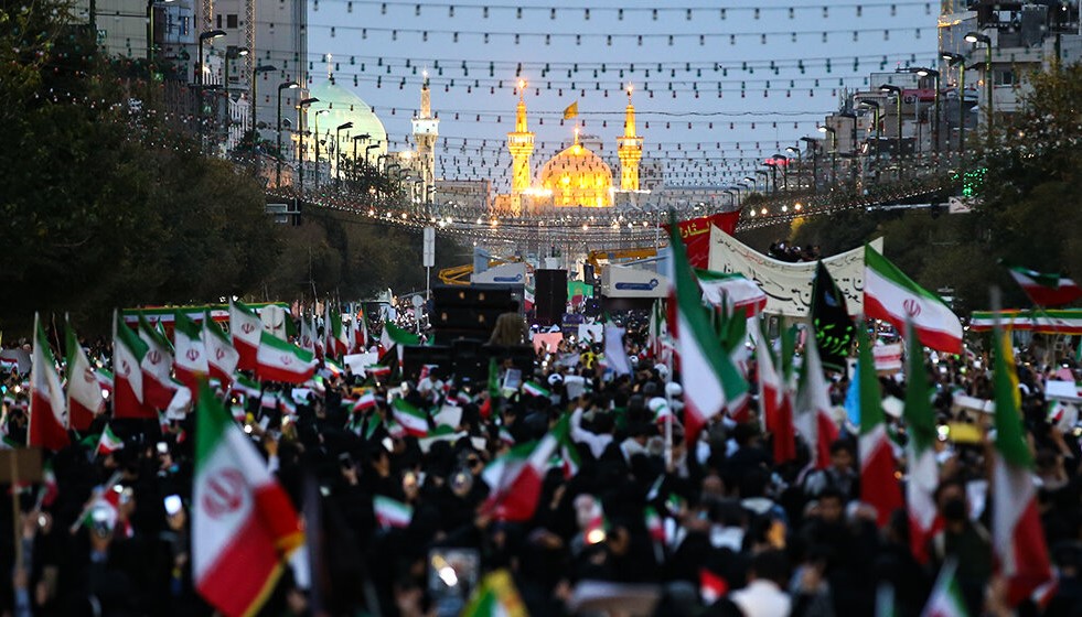 Maschhad verabschiedet sich von den Märtyrern des Terroranschlags in ...