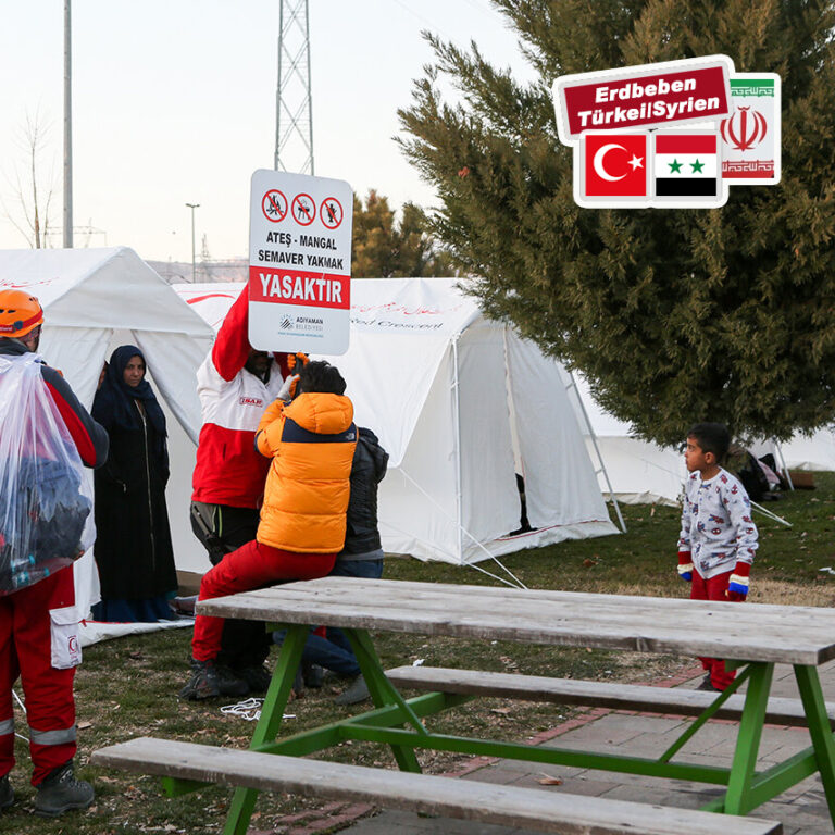 Iranischer Roter Halbmond richtet Behelfsunterkünfte ein - IranKultur ...
